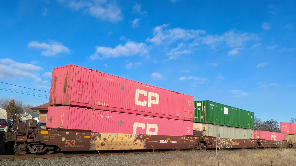 BNSF 254013 (Triple Well Car Altogther)